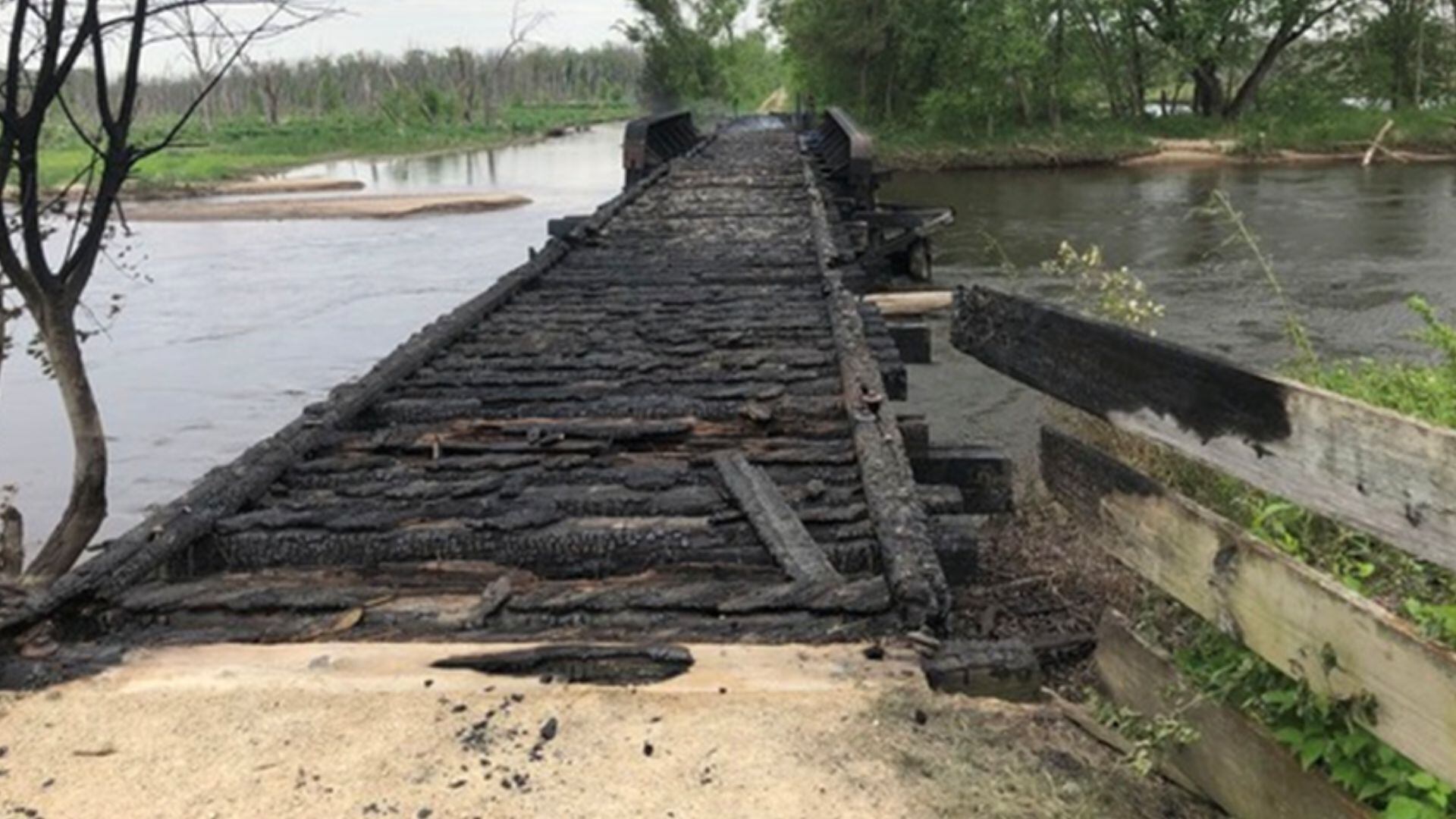 DNR Seeking Tips On Great River State Trail Bridge Fire