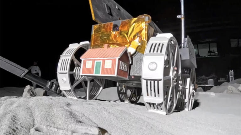 Private lunar lander closing in on unexplored top of the moon