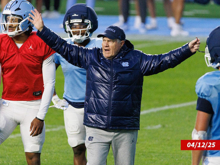 Bill Belichick, 6x Super Bowl winning head coach, not elected to Hall ...