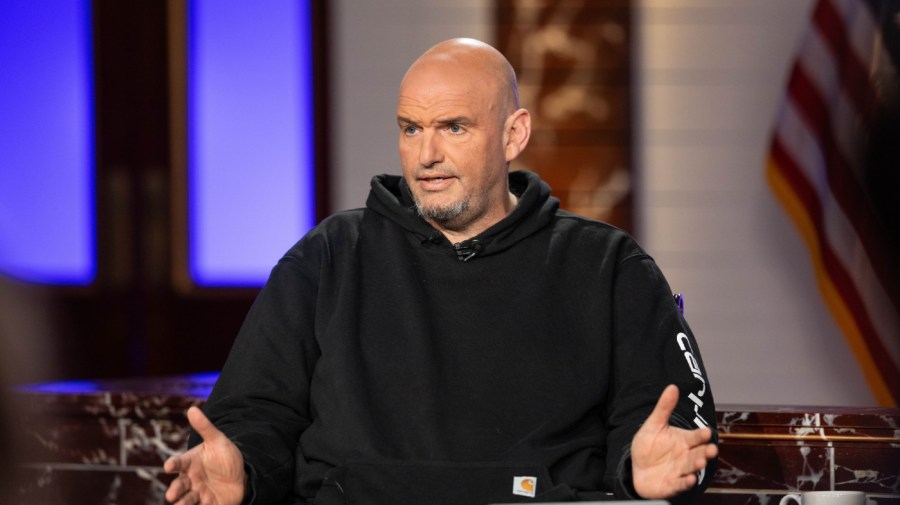 Fetterman spotted with Bannon at DC MAGA hangout: Report