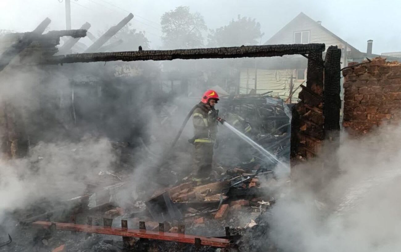 Only daughter survives - Massive Russian missile strike on Pryluky shatters rescuer's family