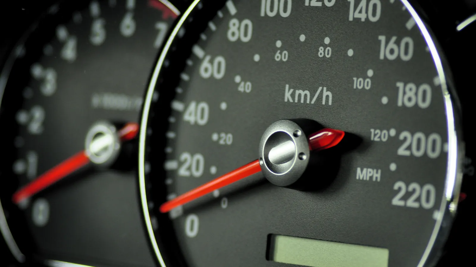 How muscle cars and sports cars deliver different kinds of speed