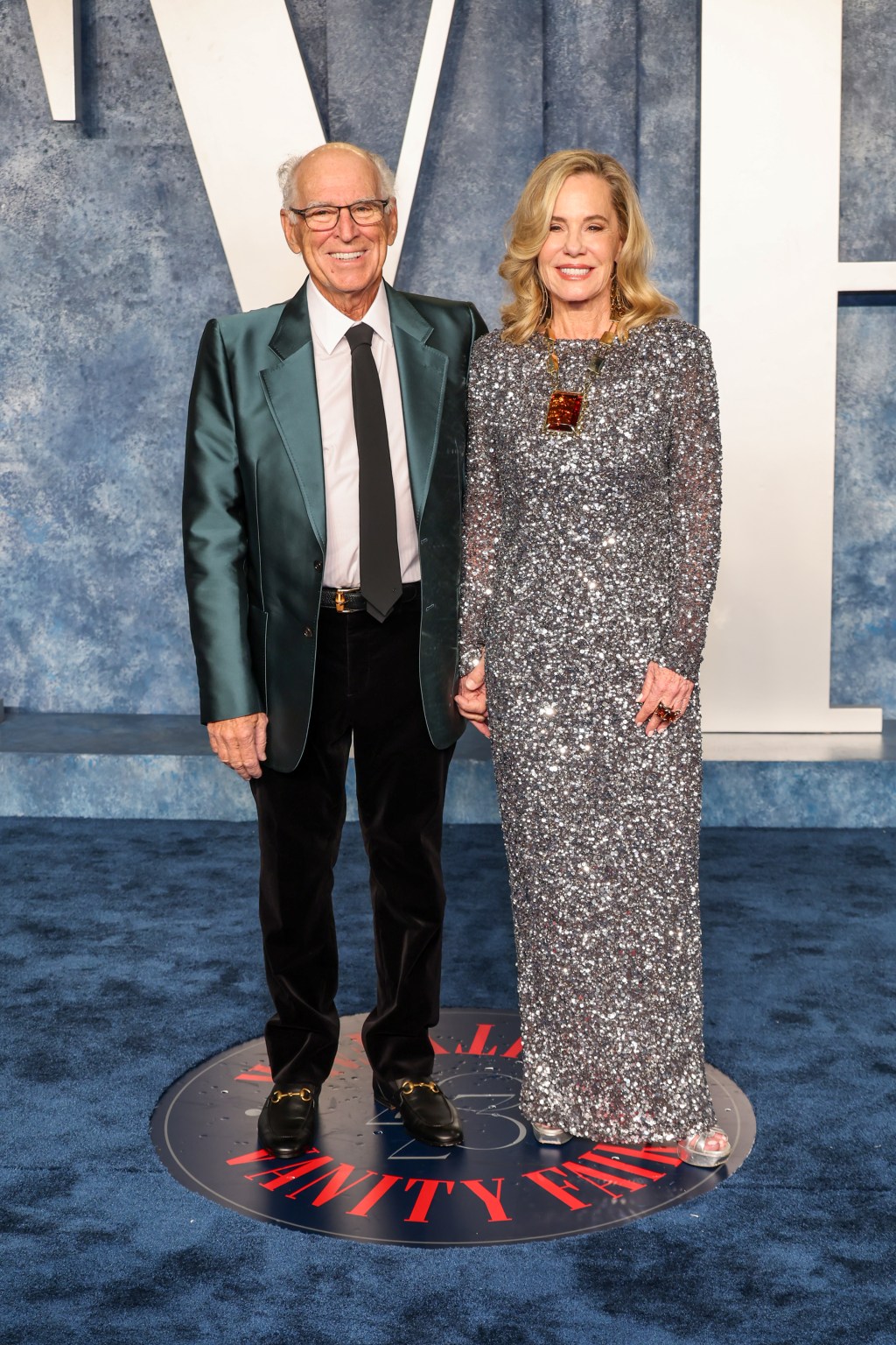 Jimmy Buffett’s widow sues estate co-trustee over singer’s $275 million ...