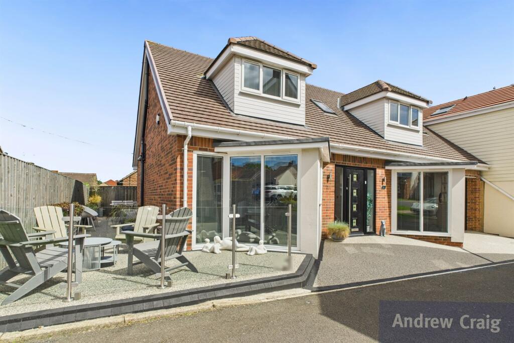 I love the unique design and layout of this three-bedroom Jarrow home
