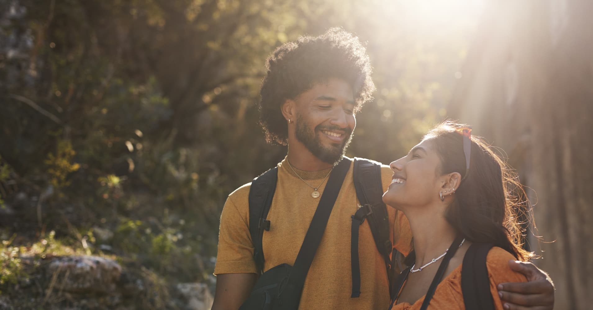 People in the happiest relationships never do these 4 things, says ...