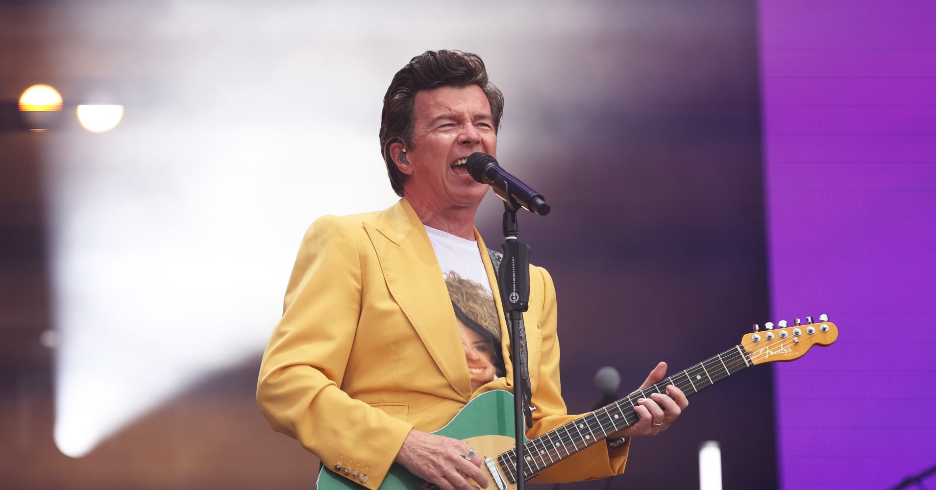 Rick Astley's 1987 hit 'Never Gonna Give You Up' gets 1 billion Spotify ...