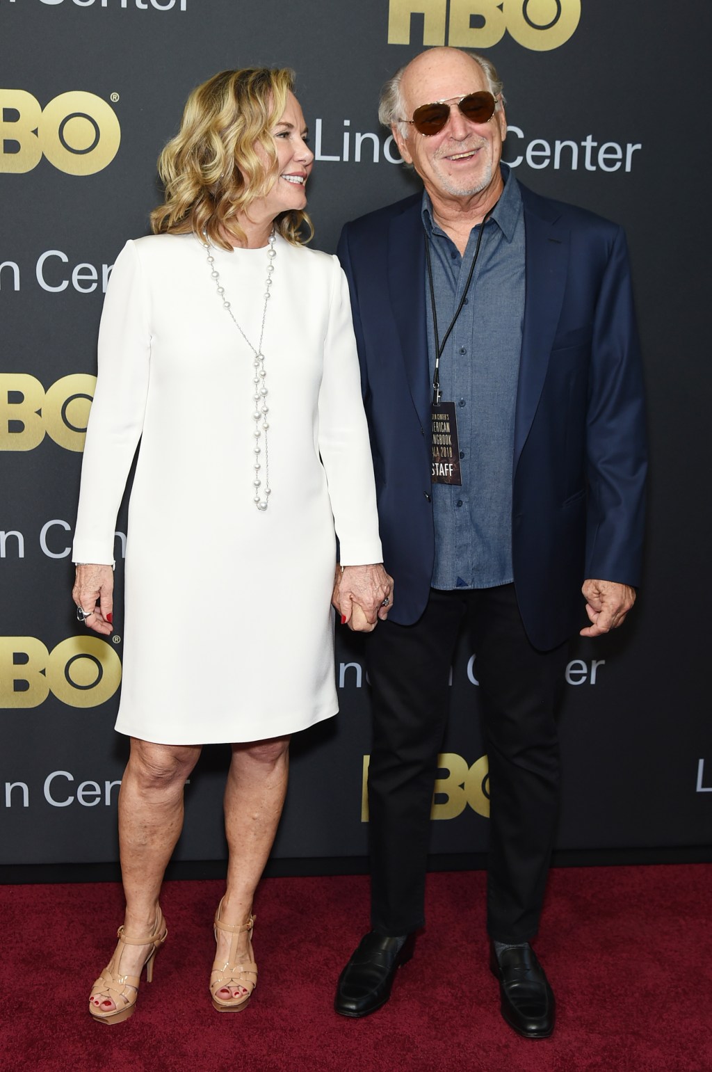 Jimmy Buffett’s widow sues estate co-trustee over singer’s $275 million ...