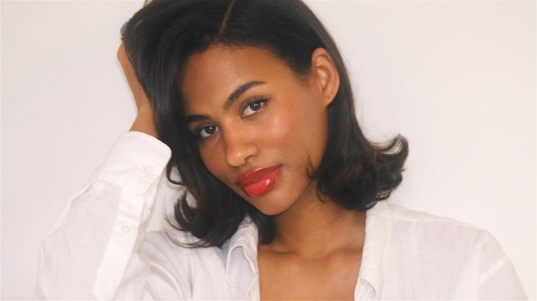 The Bell-Bottom Bob Is The Flippy And Flirty Haircut Of The Moment