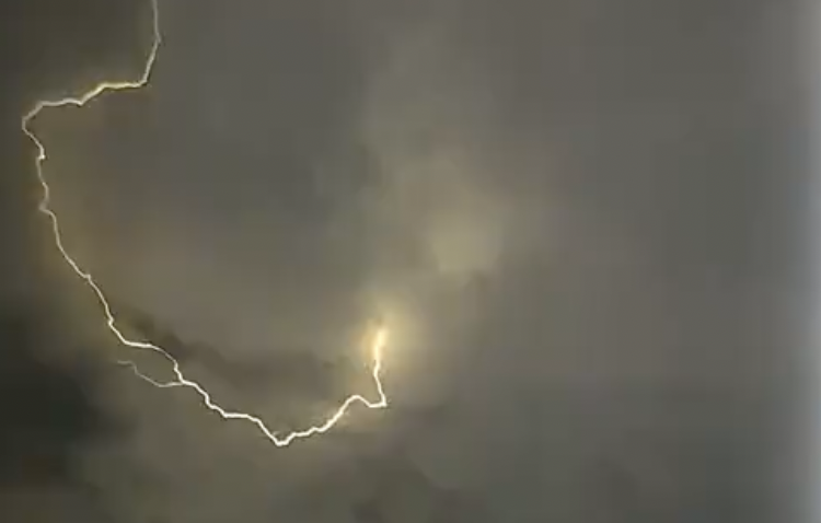 Nebraska Storm Lights Up the Night with Intense Lightning
