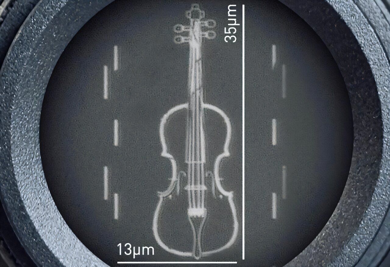 Scientists print 'world's smallest violin' in platinum with ...