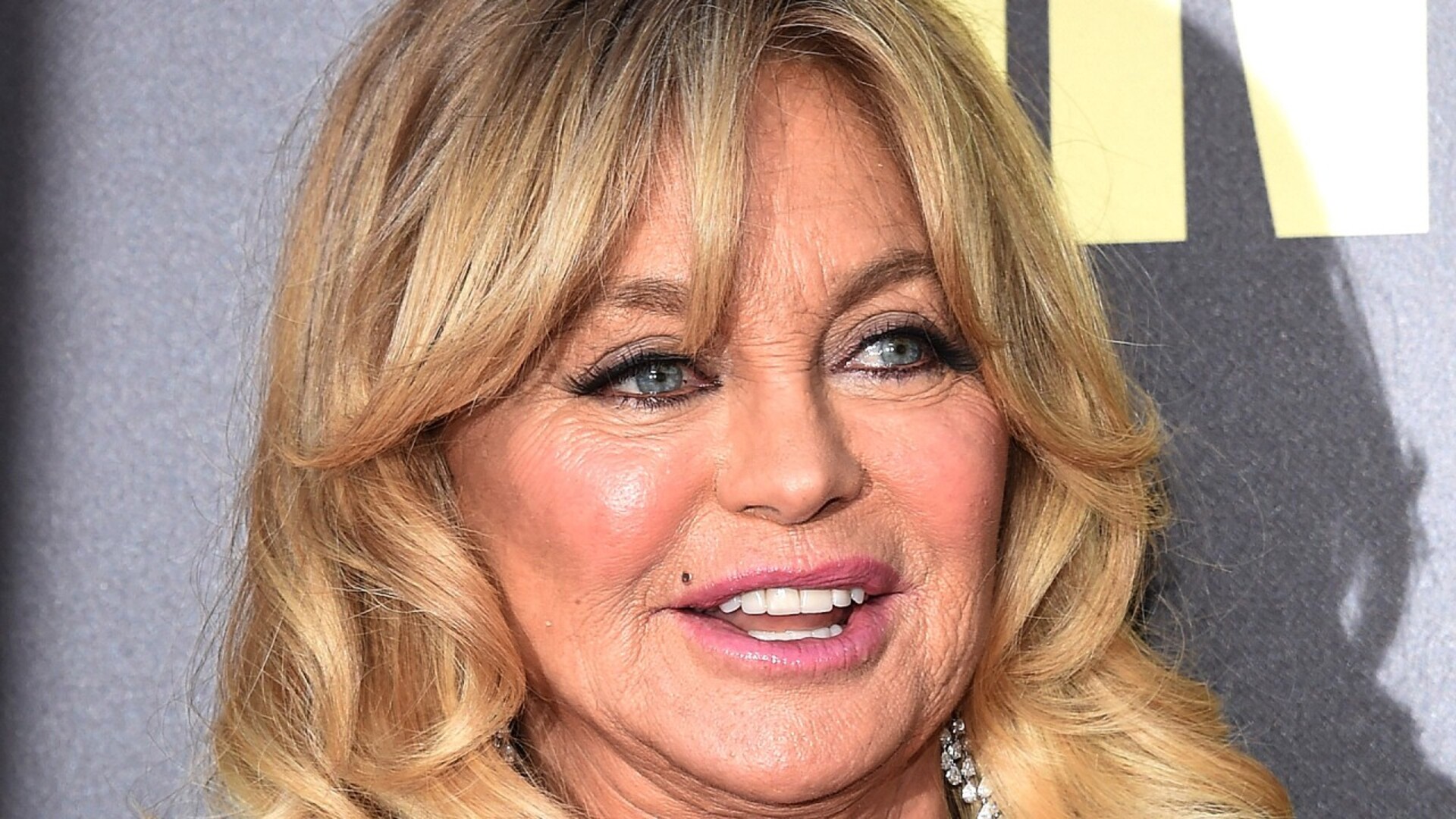 The Transformation Of Goldie Hawn Is A Must-See