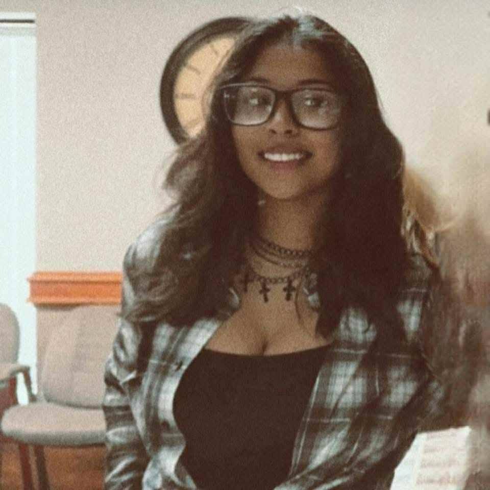 Urgent search for young US sailor Angelina Resendiz who vanished from barracks: ‘She just ...