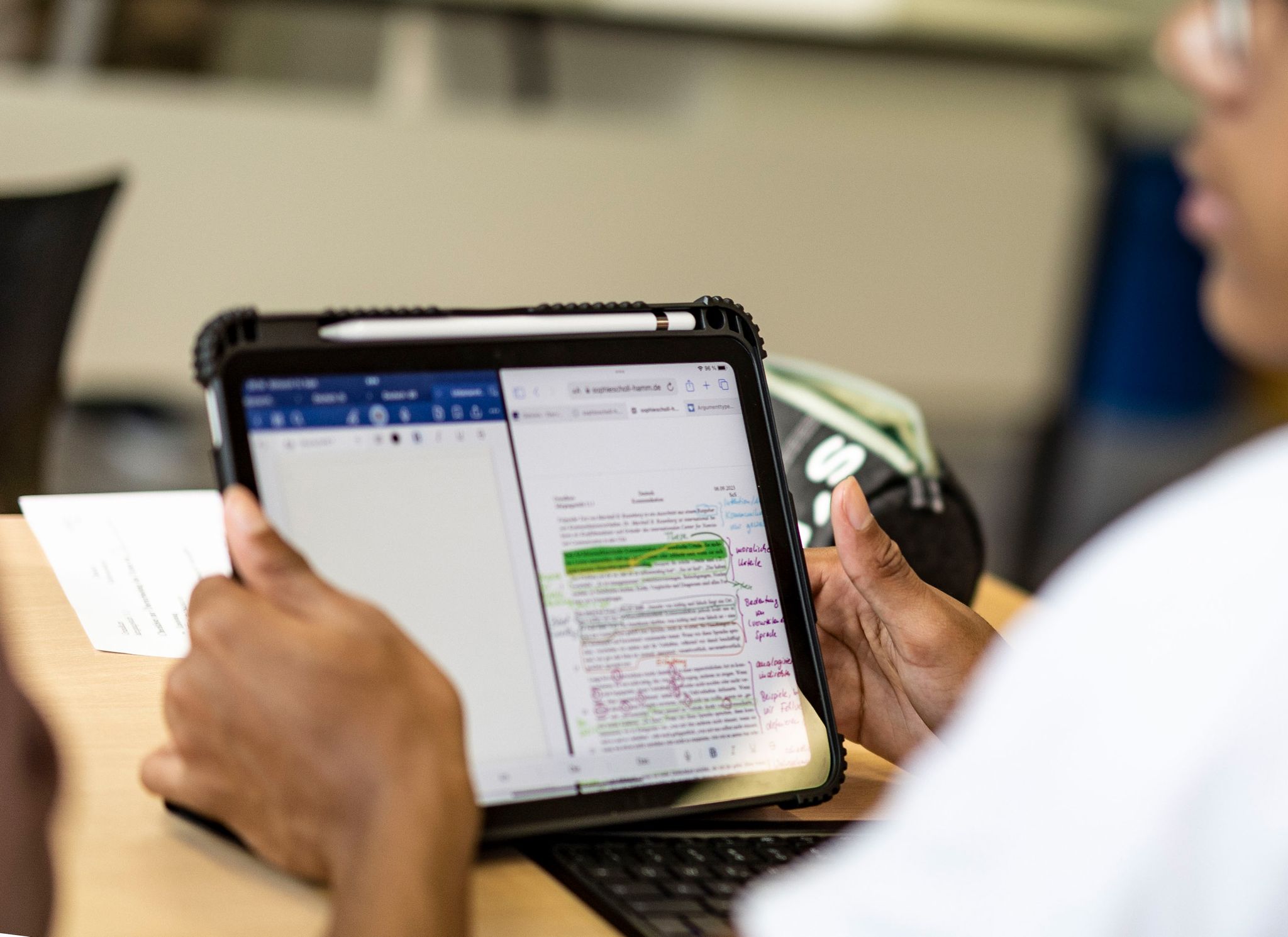 Schüler sollen erste Tablets im Schuljahr 2026/27 bekommen