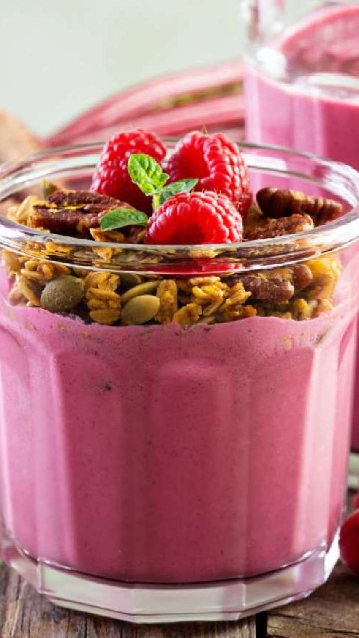 Madhuri Dixit's Frozen Berry Protein Smoothie Recipe For Weight Loss In 50s