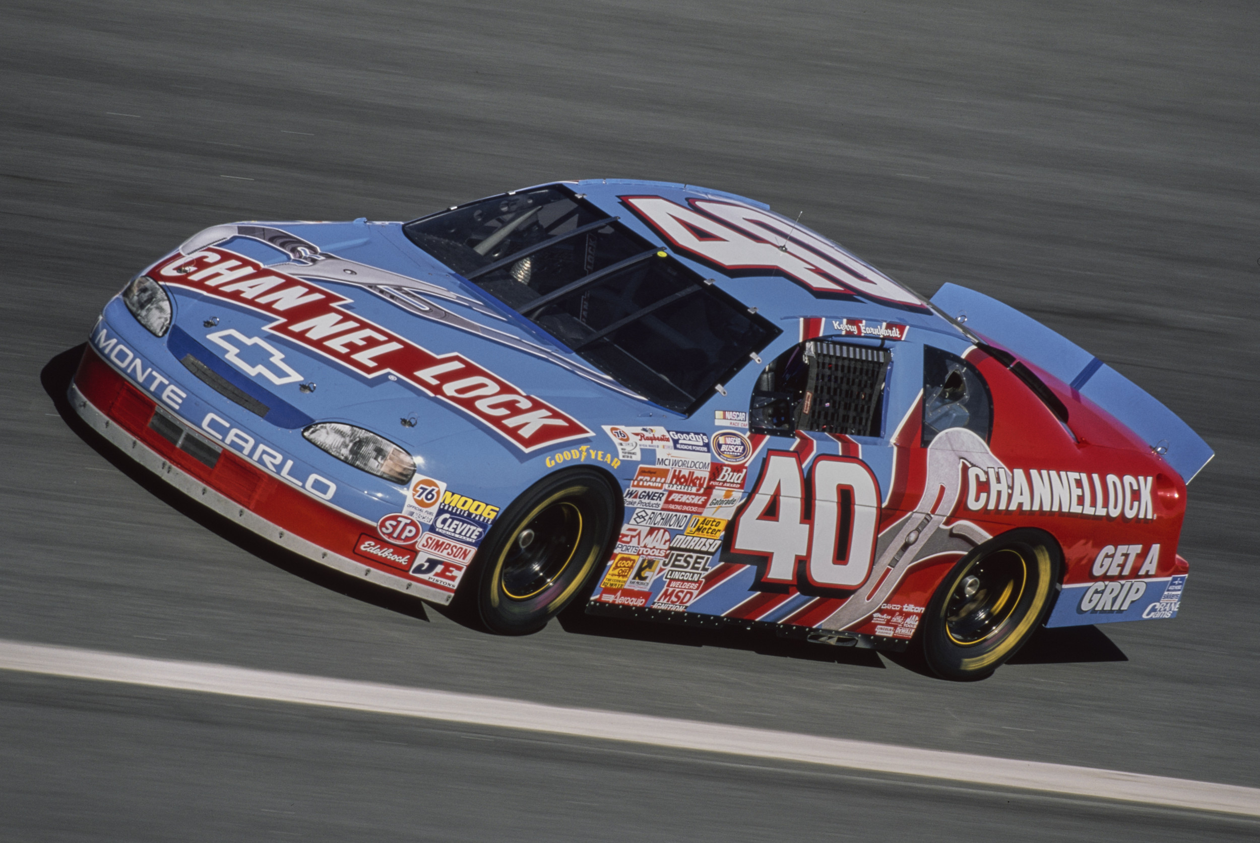 Kerry Earnhardt Set For Historic Stock Car Racing Return at Age 55