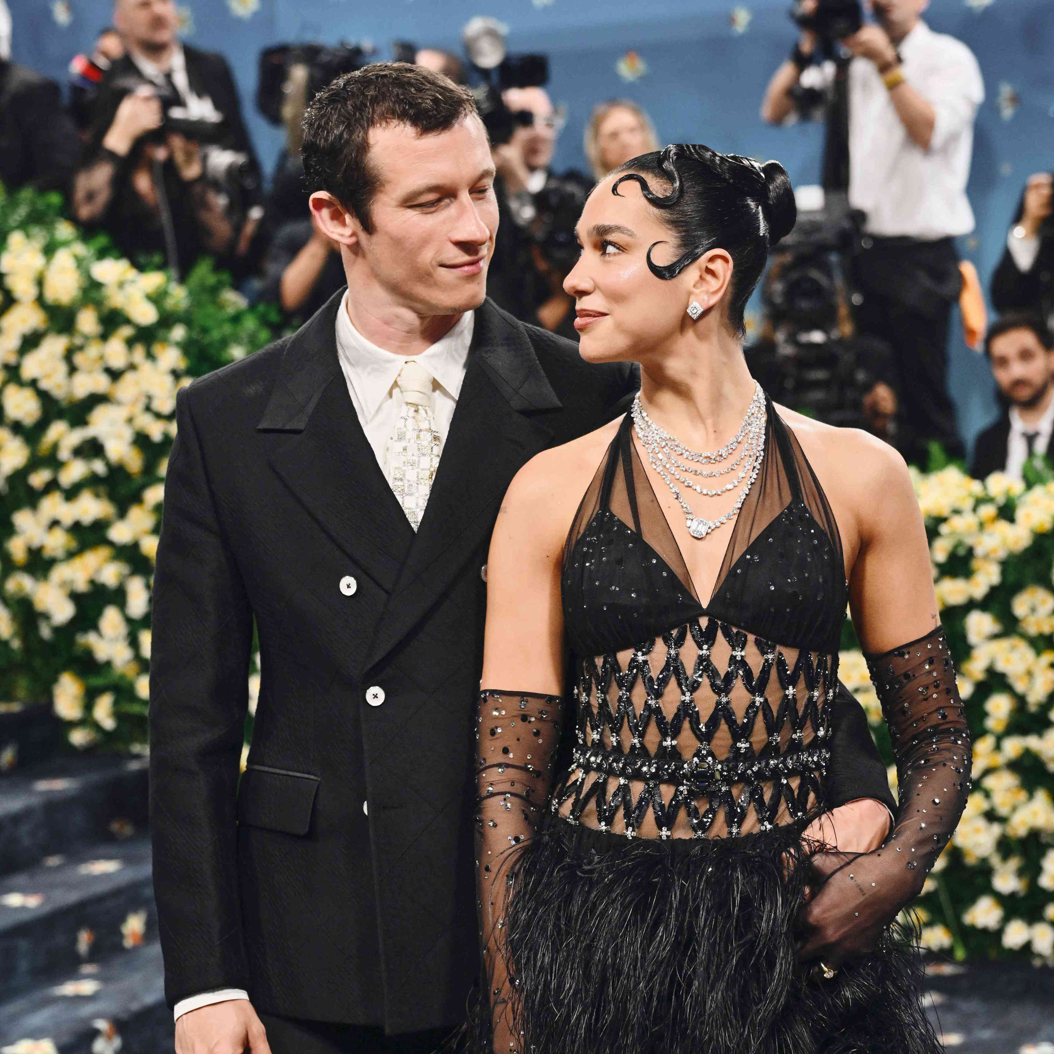 Dua Lipa and Callum Turner are officially engaged! All of the details ...