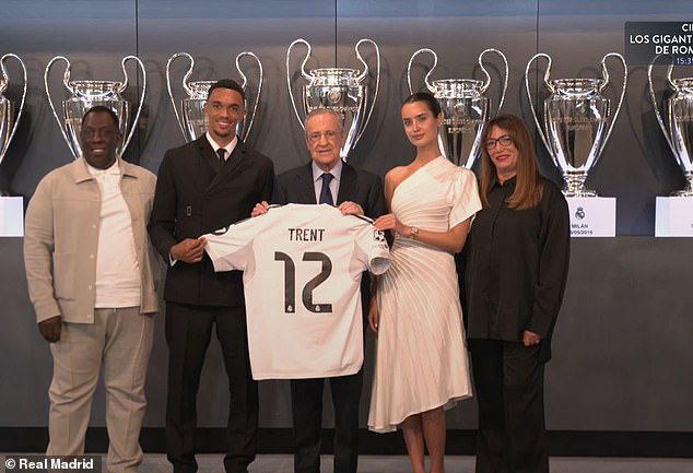 Trent Alexander-Arnold speaks PERFECT Spanish as he's joined by his ...