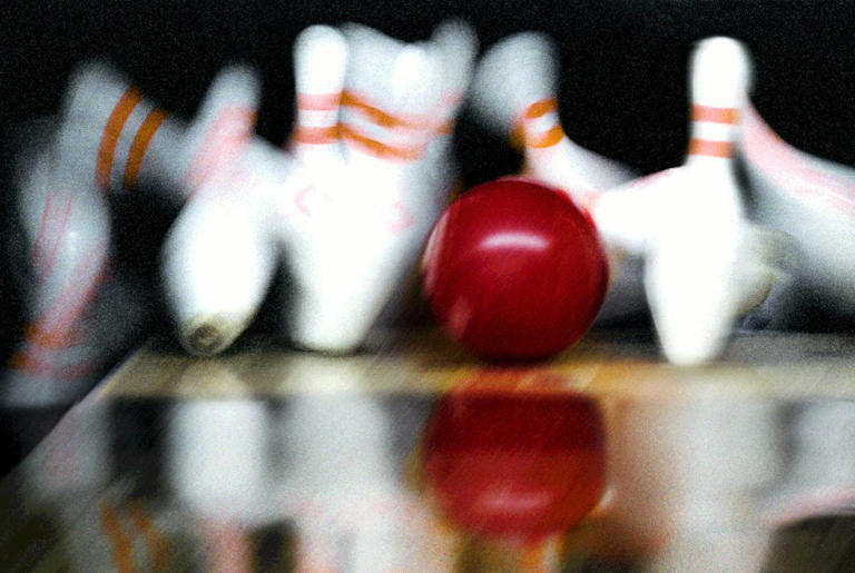 Strikes Unlimited bowling alley in Rocklin will soon become Lucky Strike