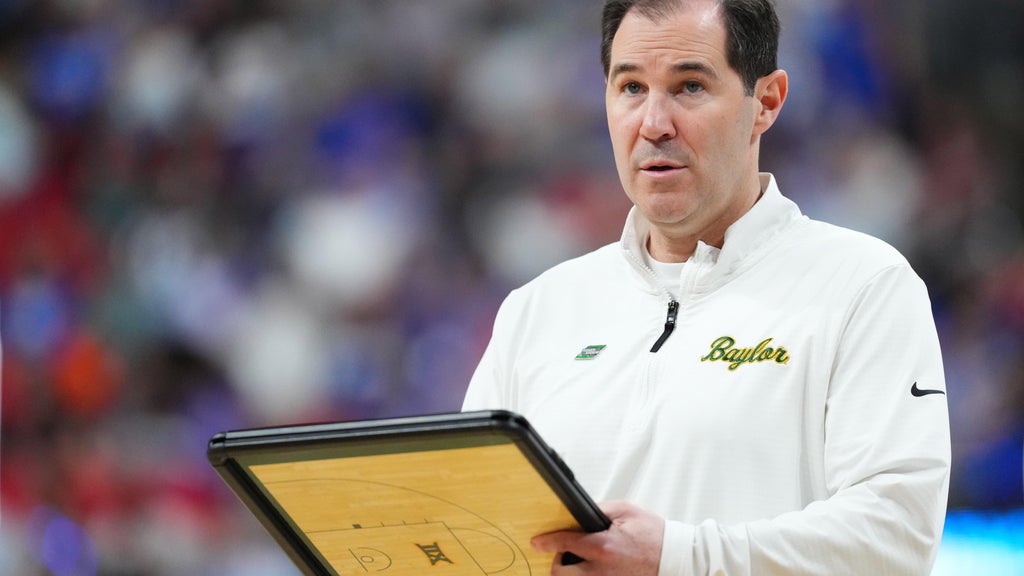 Baylor men's basketball begins summer practice with entirely new roster
