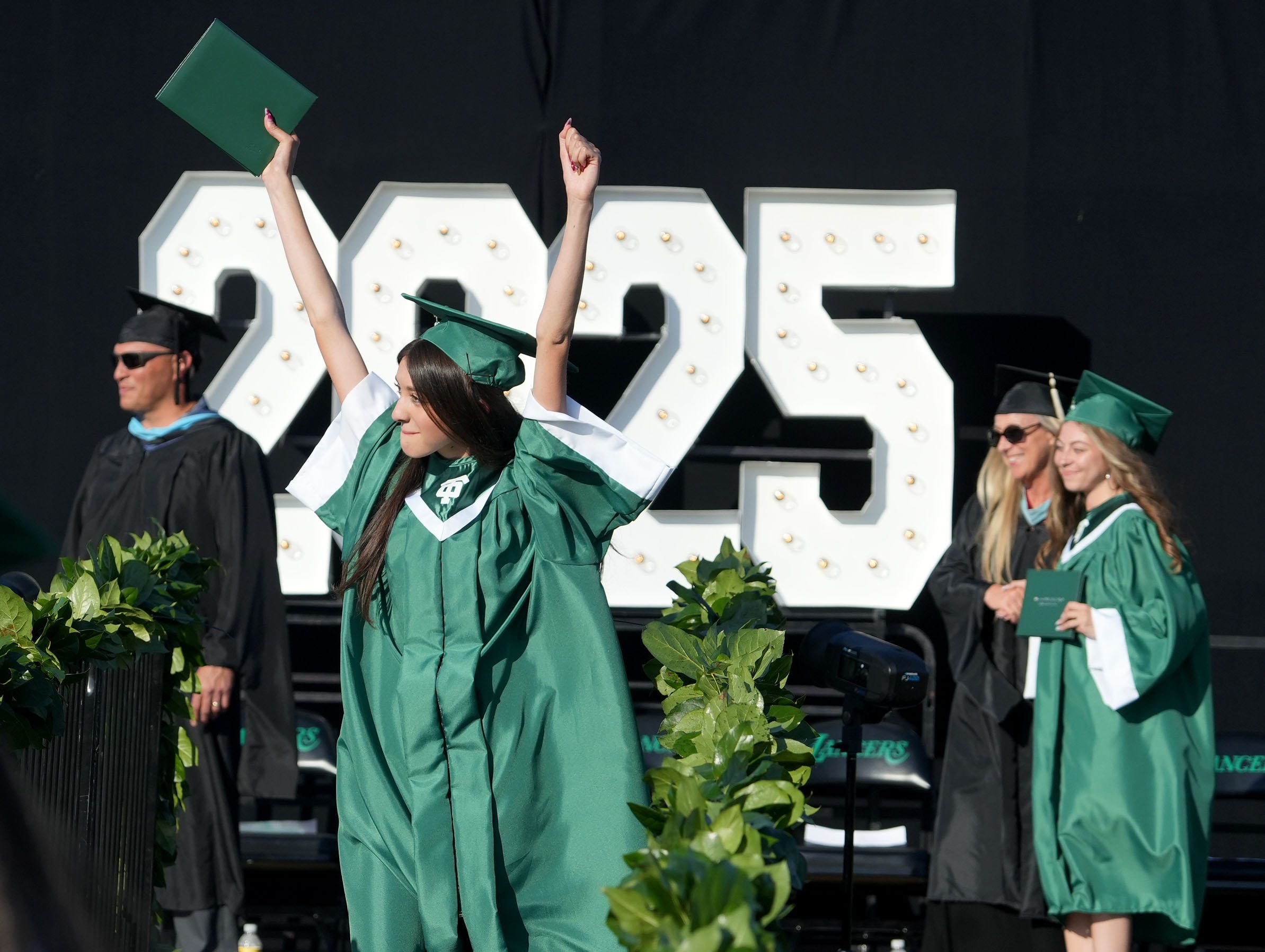Ventura County graduation rates exceed state average