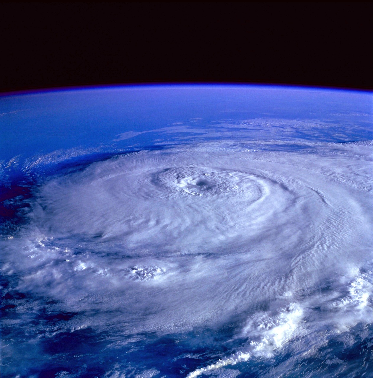 Hurricane Red Alert: Is the World Ready for ‘Category 6’ Storms?