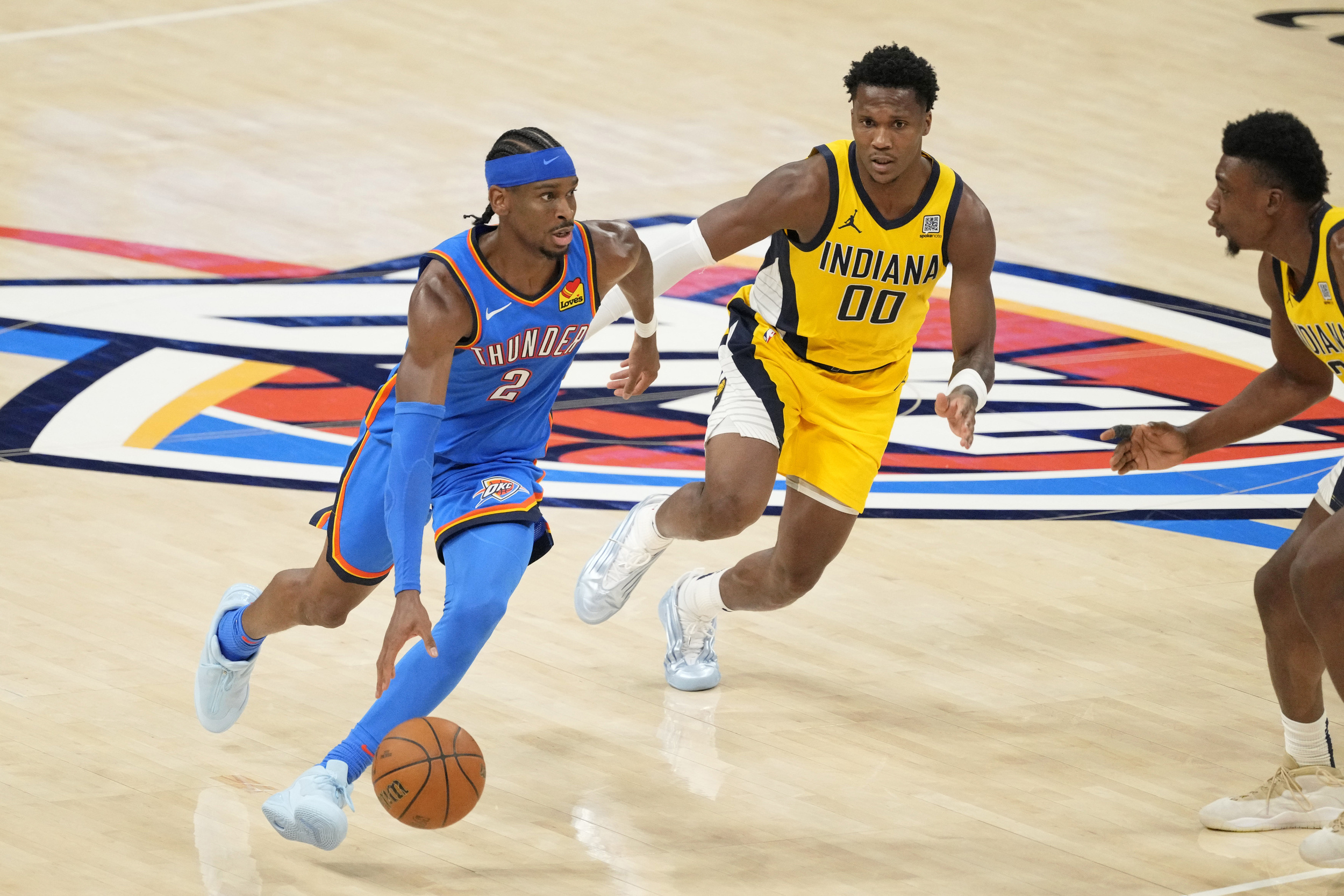 Shai Gilgeous-Alexander taunted with 1-word chant by Pacers fans