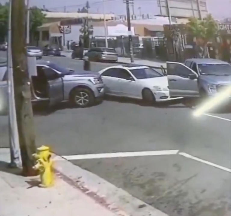 Feds ram car to catch ‘violent’ anti-ICE rioter in LA after alleged ...