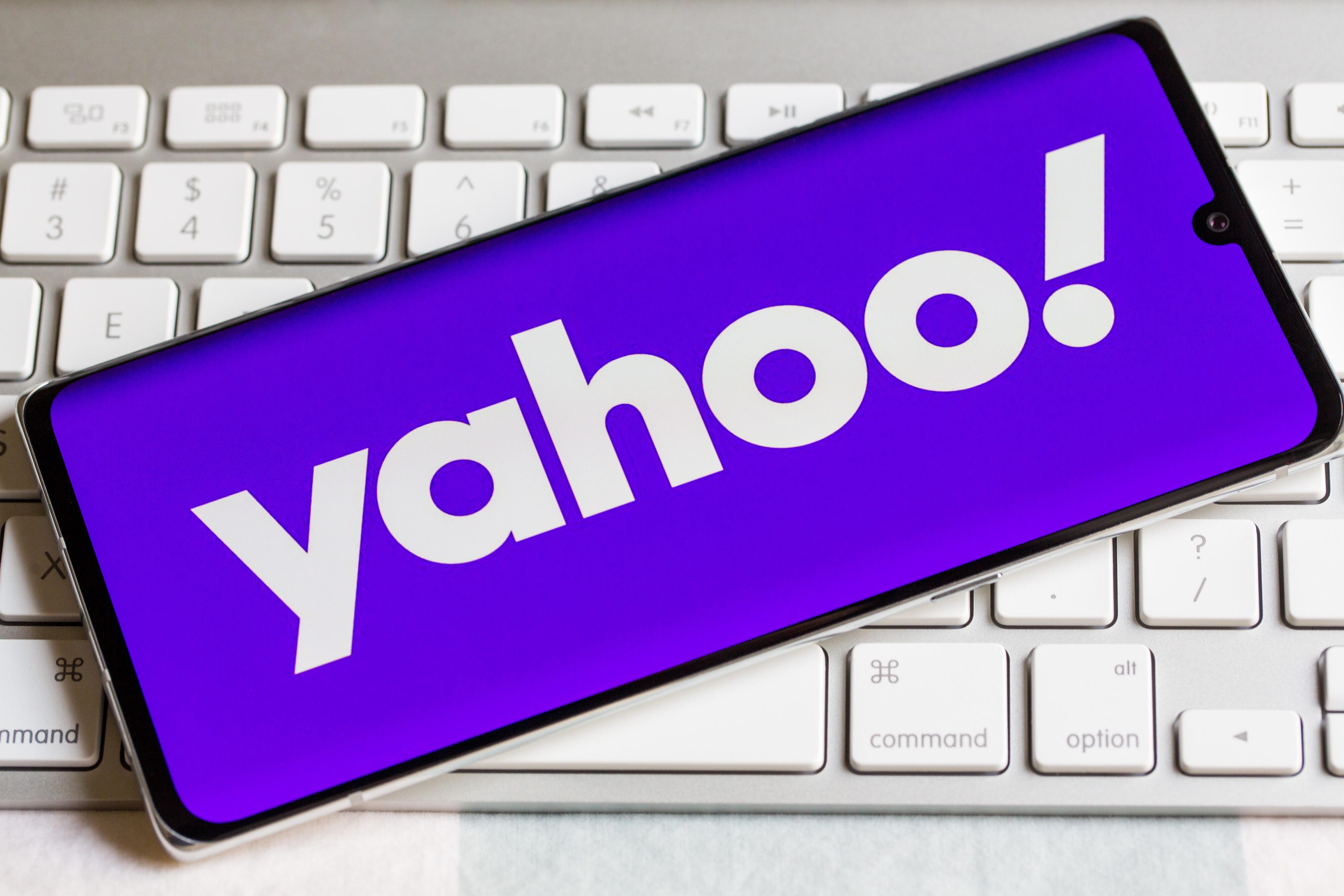 Yahoo's AI-Powered Email Sorting Feature Helps You 'Catch Up'. How It Works