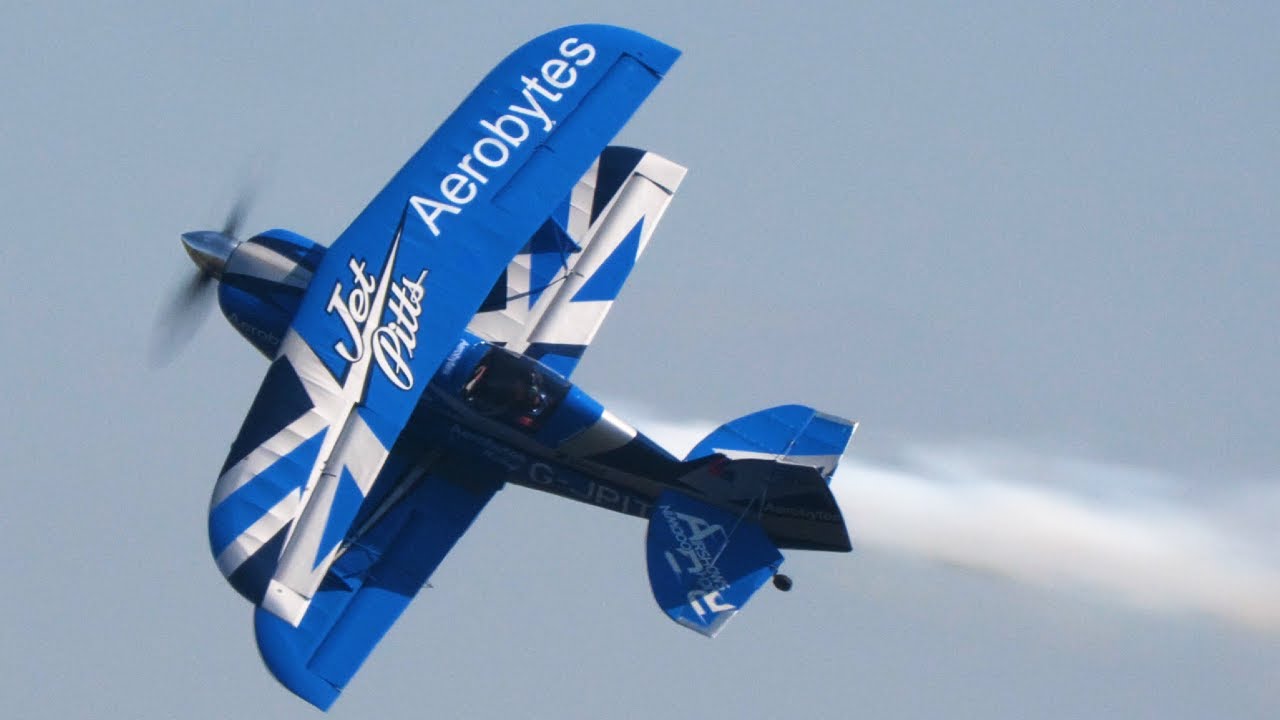Richard Goodwin's incredible jet-powered Pitts Special