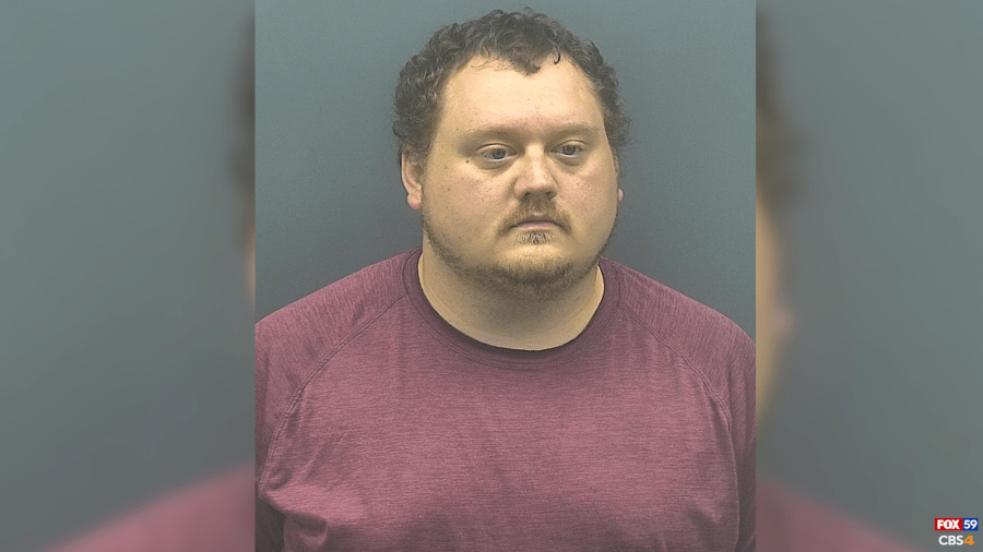 Dad arrested for alleged attack on daughter in Hartford City