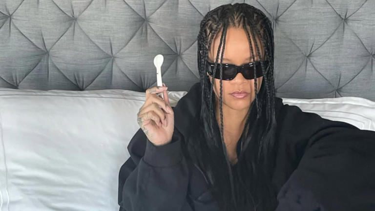 Rihanna pregnant: rumors surrounding her baby's name!