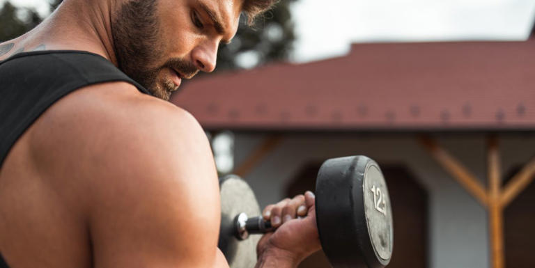 How many bicep curls do you need – and what’s a good one-rep max?