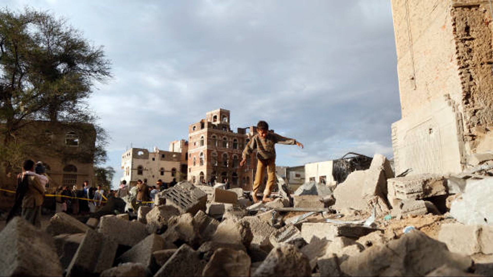 Gaza Medics Claim Israel Killed 60 Palestinians In Latest Attack