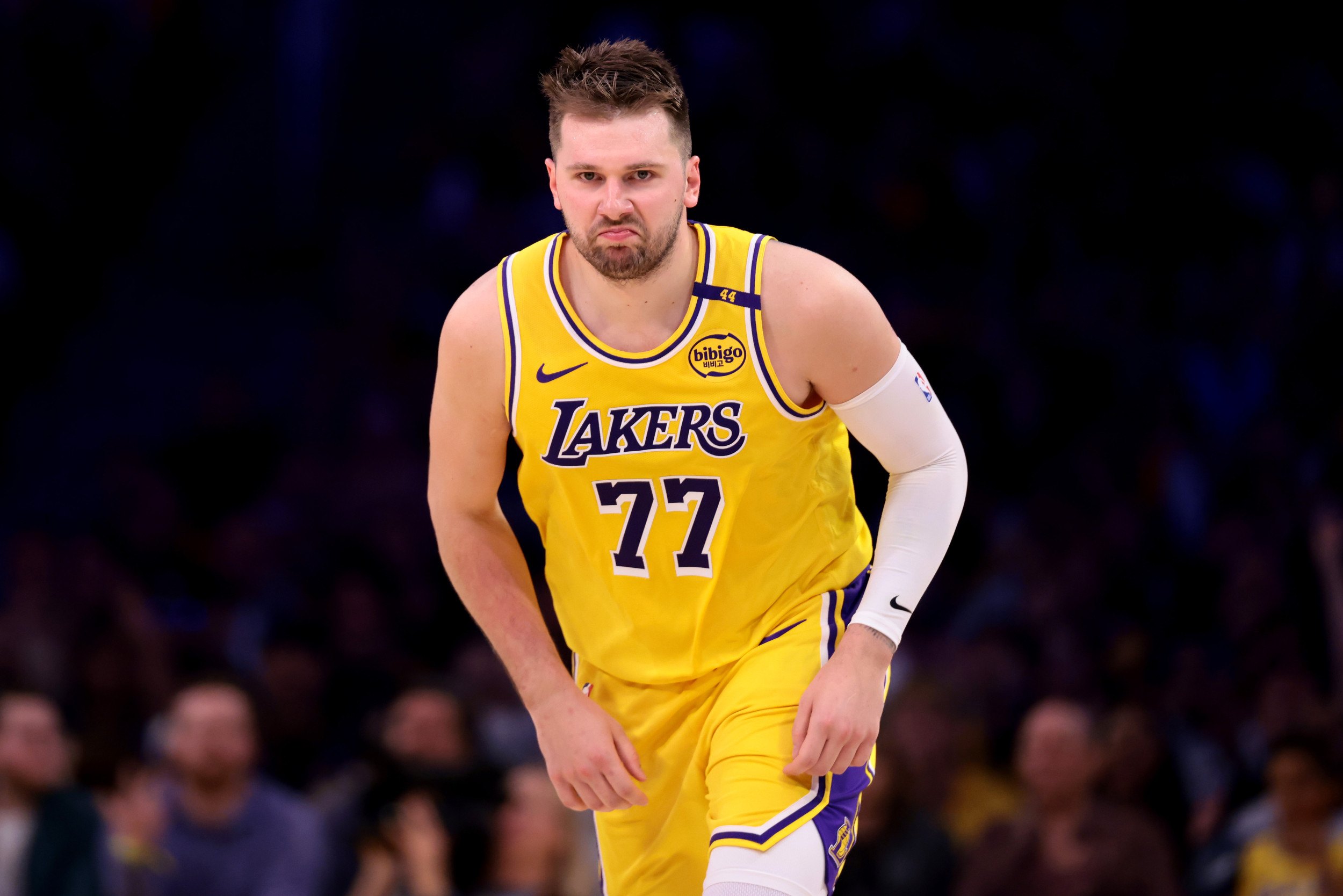 Lakers Legend Magic Johnson Delivers Powerful Message to Luka Doncic