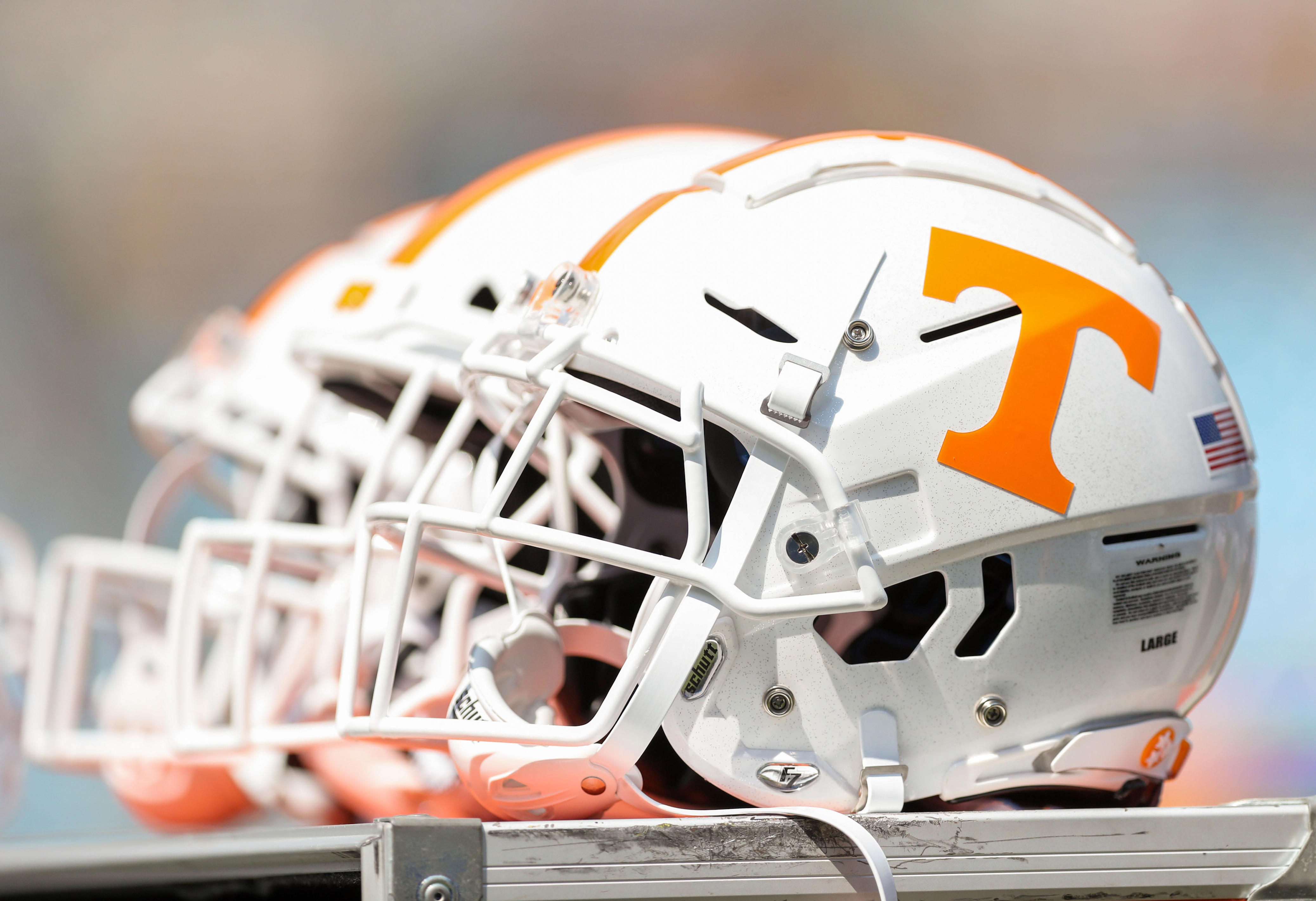 2025 Tennessee football schedule, game times, TV information