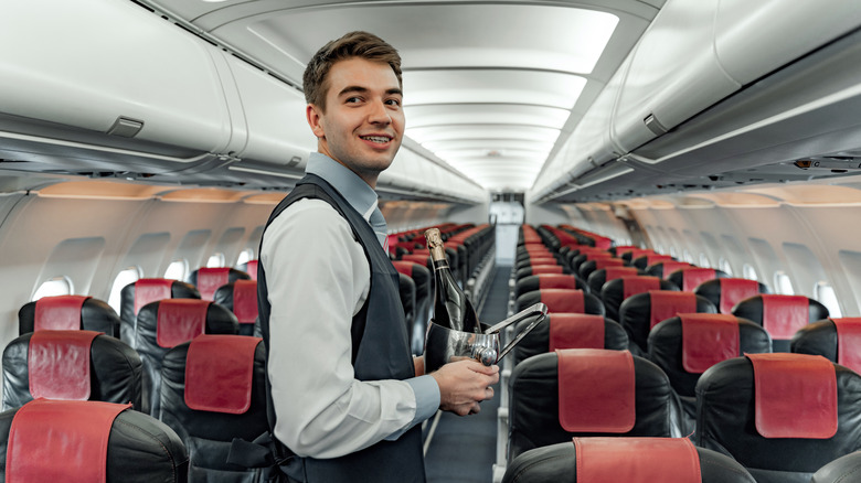 Florida Man Convicted For Pretending To Be Flight Attendant To Take 120 ...