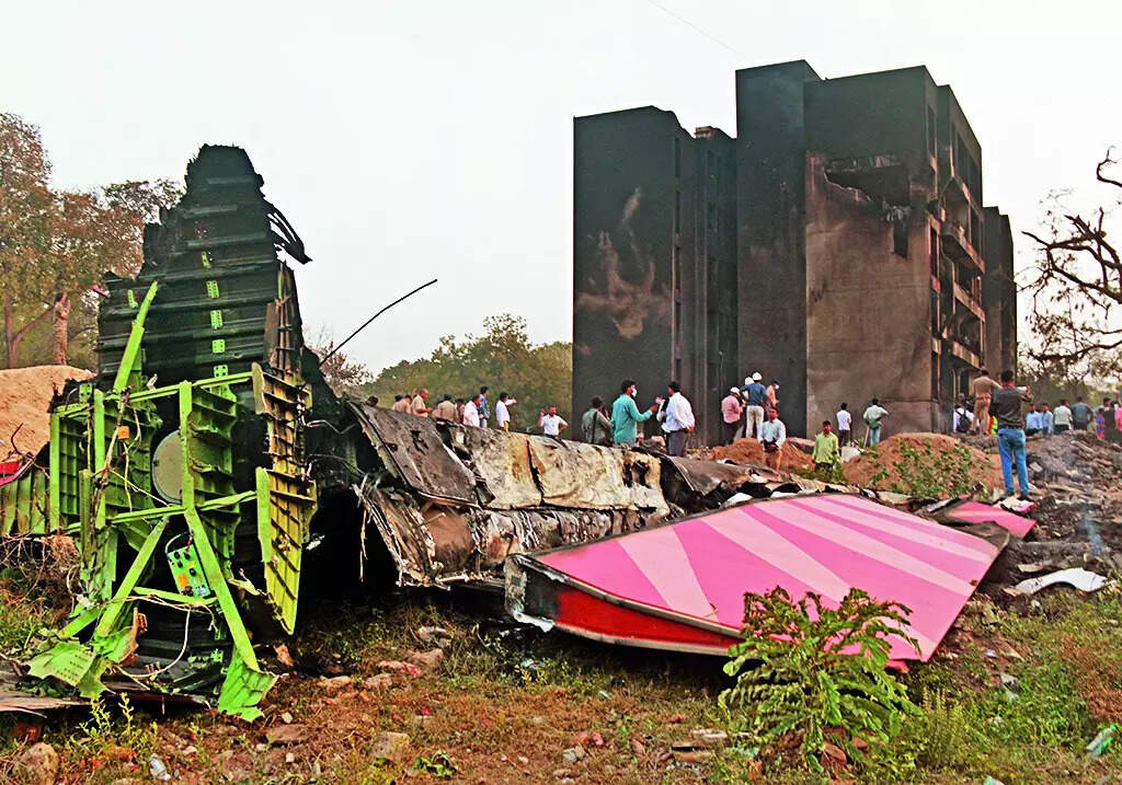 Dreamliner disaster in India deepens Boeing's longstanding safety woes