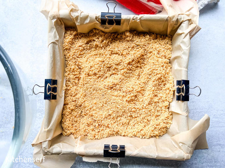 Graham Cracker Crust 8x8