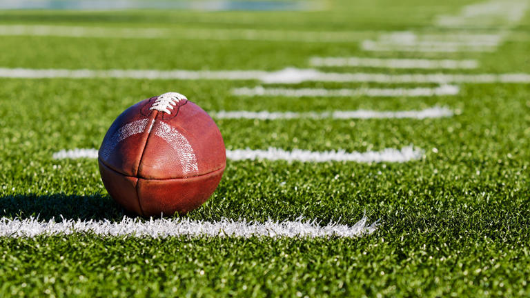 High school football ends early after fight outside field in Ohio