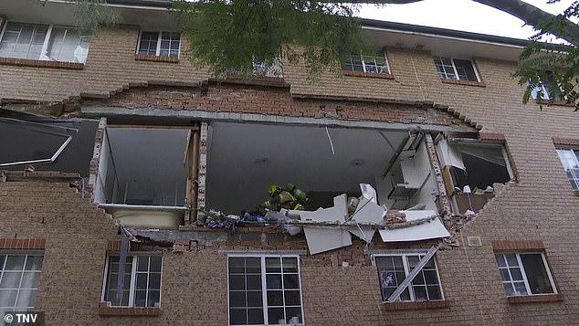 Huge explosion rocks Sydney apartment building - with multiple people ...