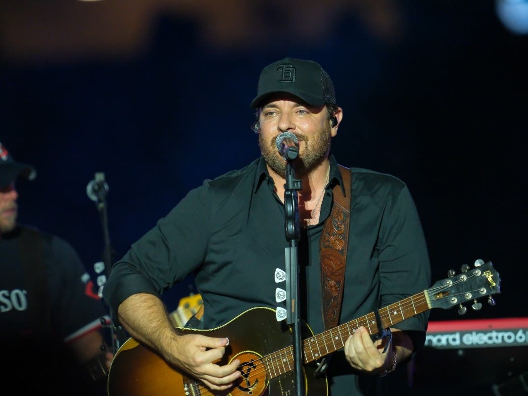 Know Before You Go: Country's Chris Young Set To Play In New Lenox