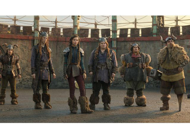 ‘How To Train Your Dragon’ Review: A Fire-Breathing Spectacle That ...