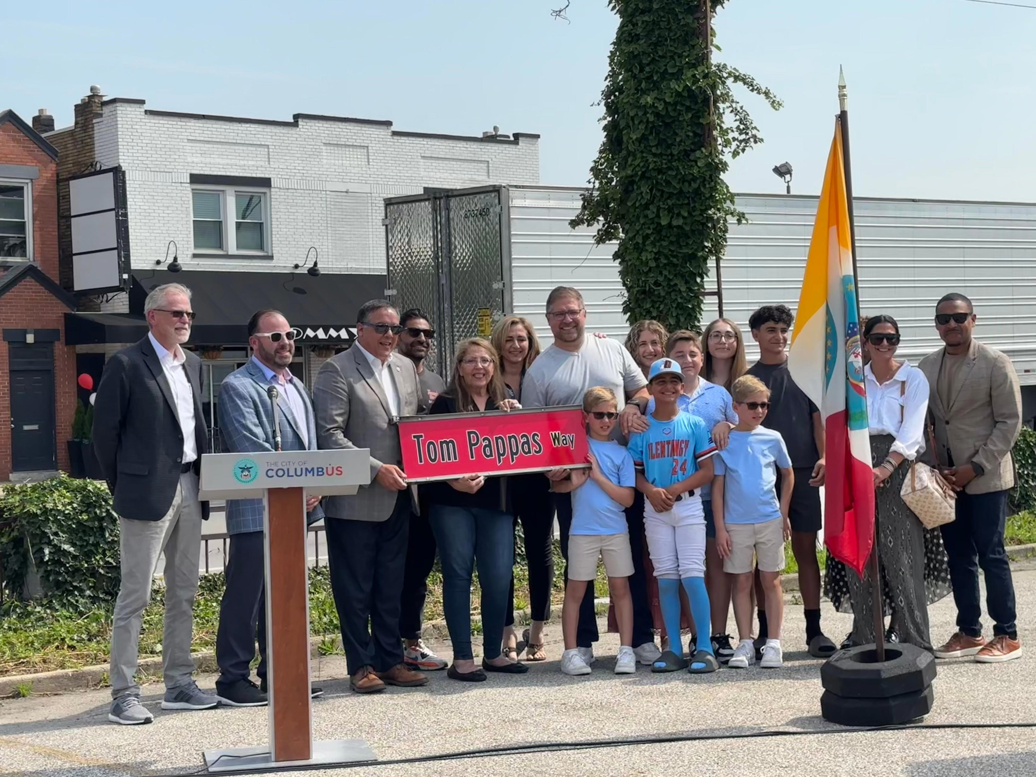 Columbus, mayor honor Tommy Pappas, the late founder of Columbus ...