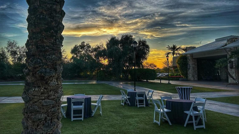 One Of Phoenix's Most Underrated Neighborhoods Has Upscale Living And ...