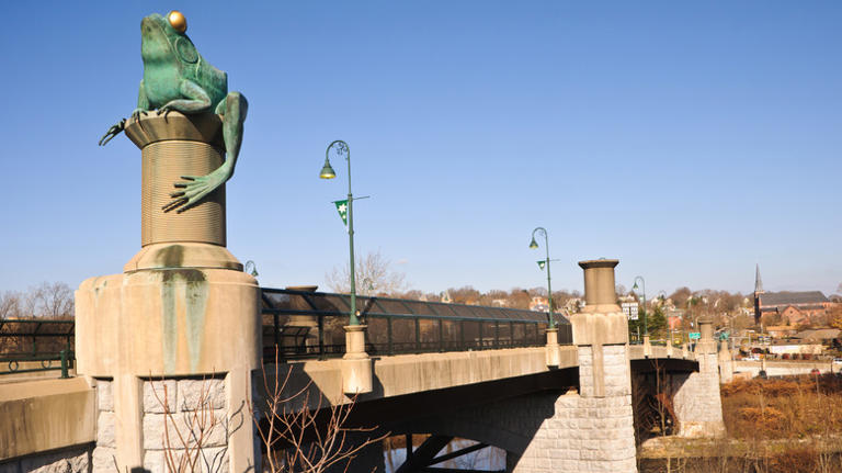 One Of The Best Places To Retire In Connecticut Is A Historic Town Full ...
