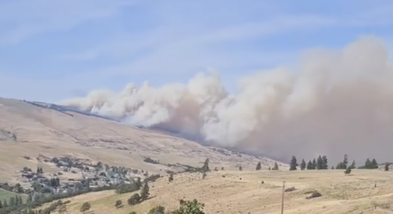 Rowena Wildfire Sends Smoke Spreading Across Oregon Hills