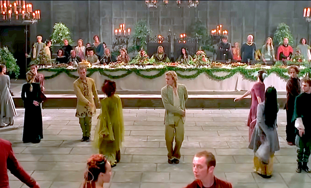 This Is What An Actual Banquet In 1345 AD Looked Like, According To A ...