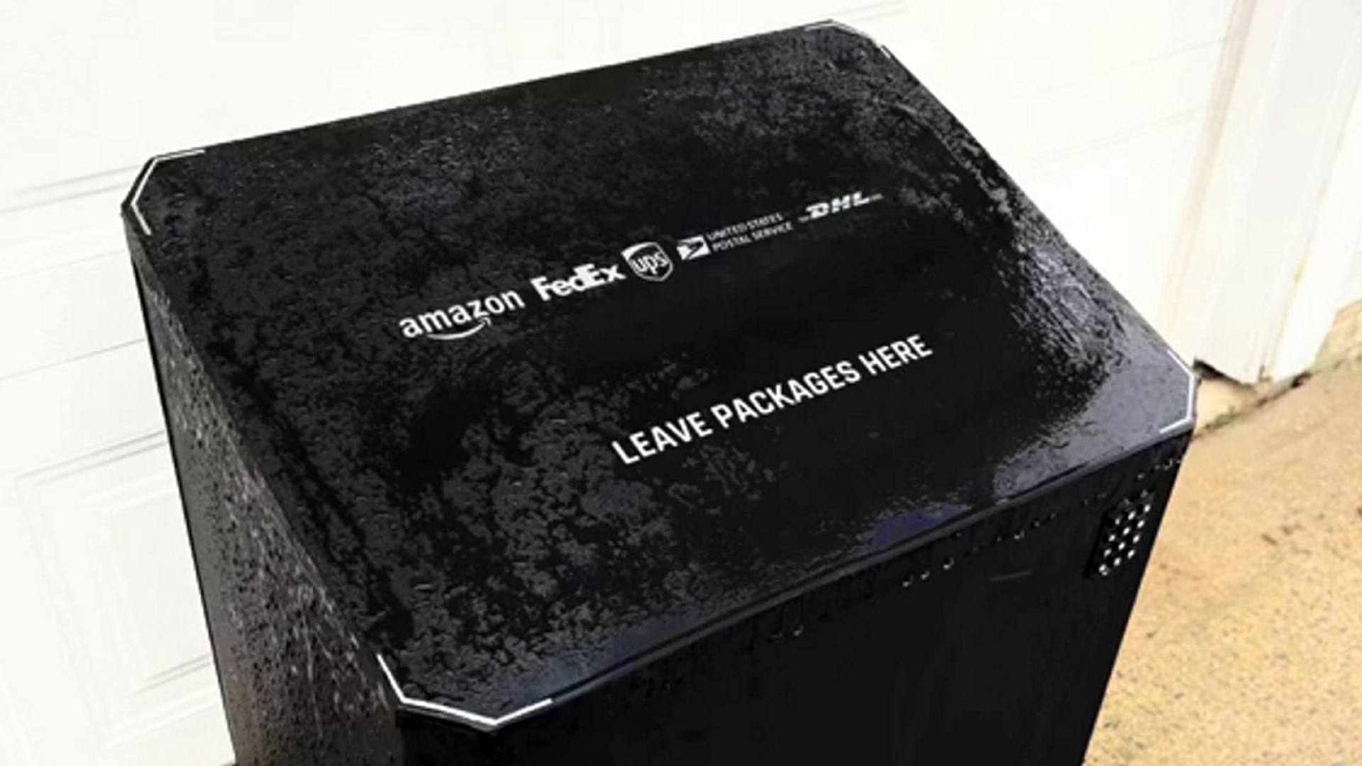 Man builds DIY package lockbox to stop porch pirates