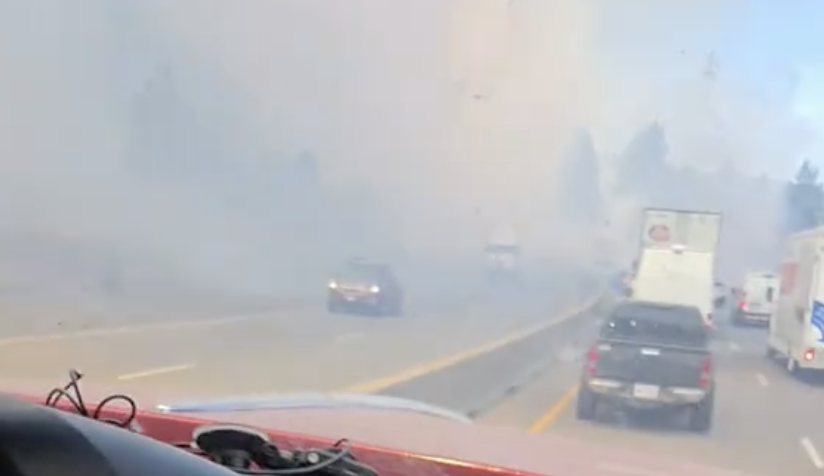 Rowena Wildfire Blankets Oregon Roads in Smoke as Crews Battle Blaze