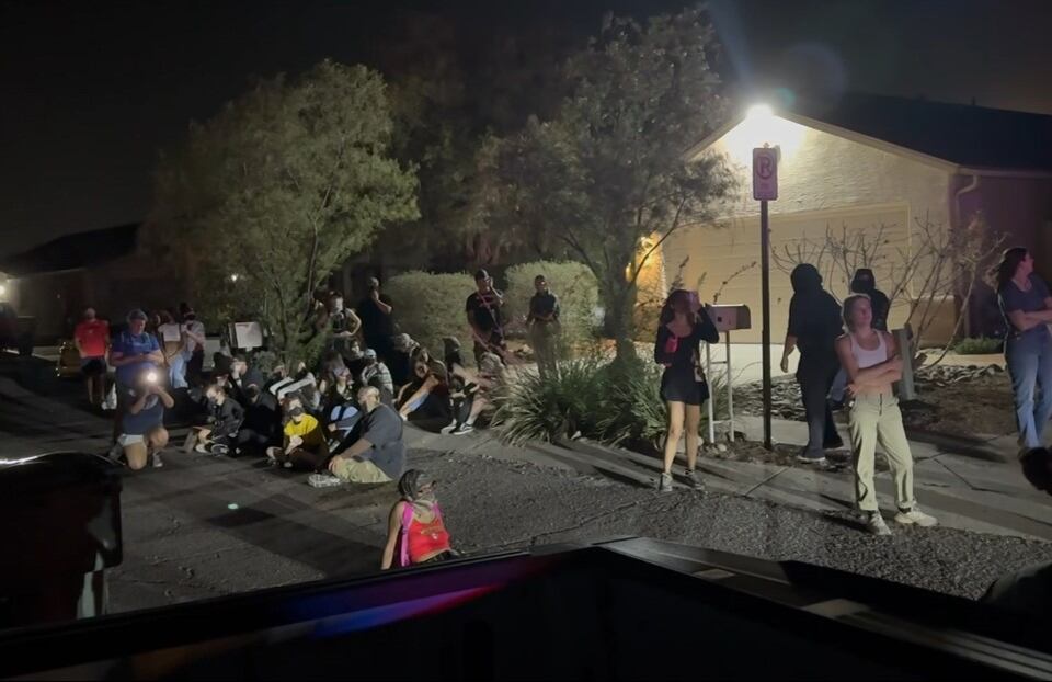 Protesters disrupt major drug bust in Tucson, mistaking it for ...